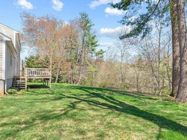 house with 3 bedroom, North Attleboro MA ES103221617