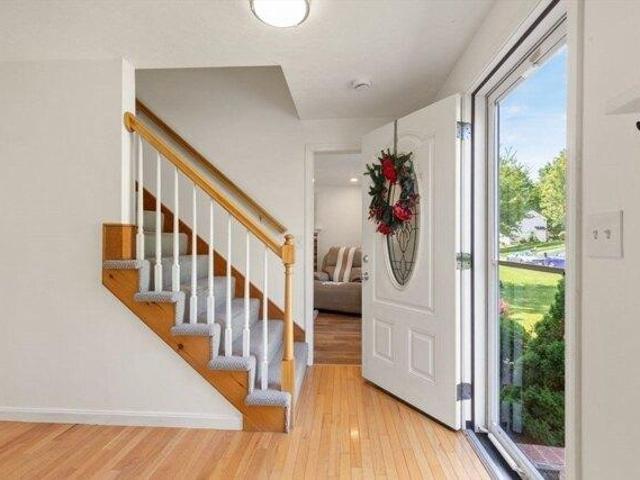 house with 3 bedroom, North Attleboro MA ES103221939