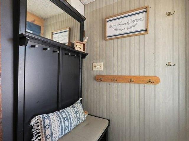 house with 3 bedroom, North Attleboro MA ES105175404
