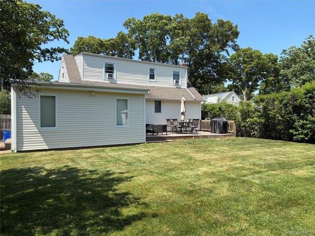 house with 3 bedroom, North Babylon NY ES103599932
