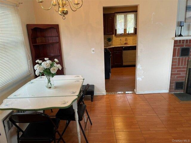 house with 3 bedroom, North Babylon NY ES103601699
