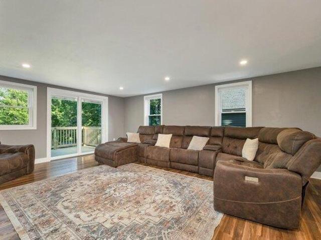 house with 3 bedroom, North Berwick ME ES103189763