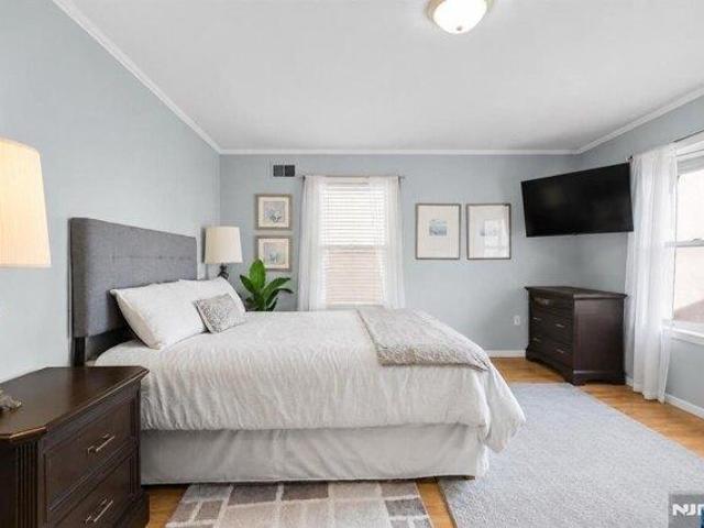 house with 3 bedroom, North Bergen NJ DS103163083