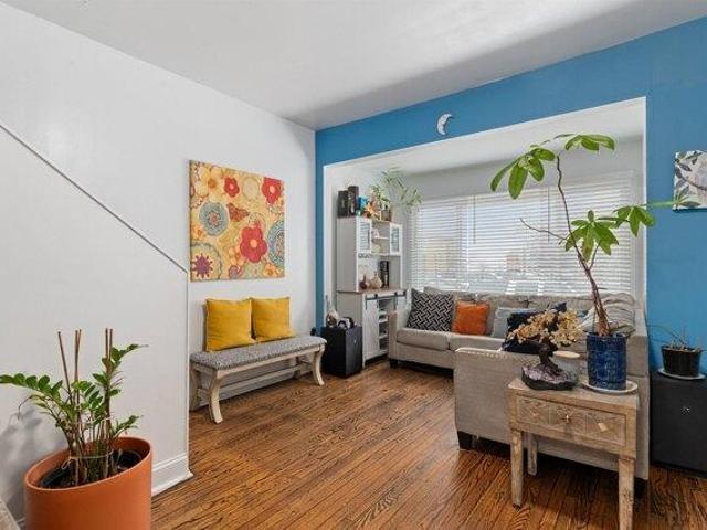 house with 3 bedroom, North Bergen NJ ES104411278