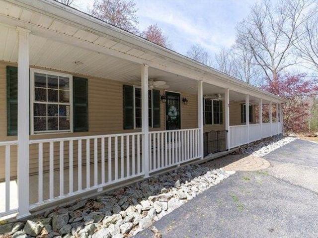 house with 3 bedroom, North Brookfield MA ES102859562