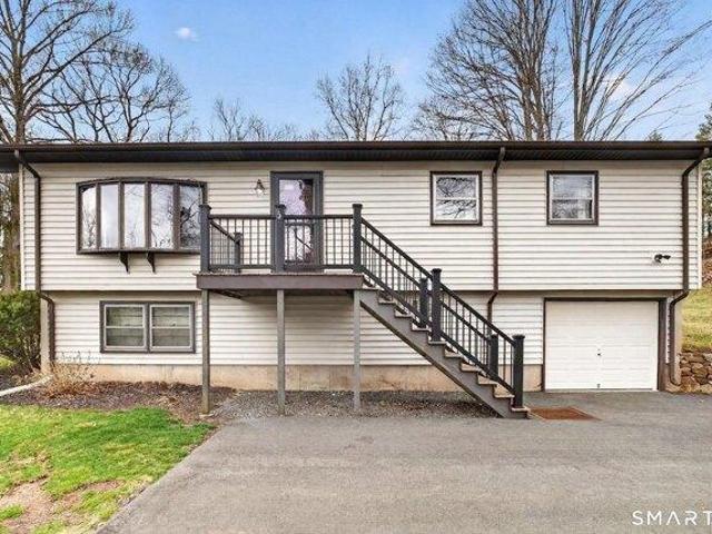 house with 3 bedroom, North Branford CT DLS102347073