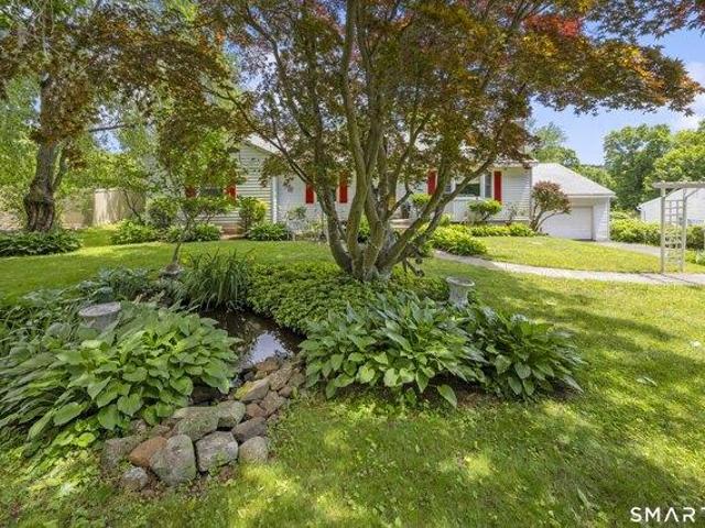 house with 3 bedroom, North Branford CT DS104115174