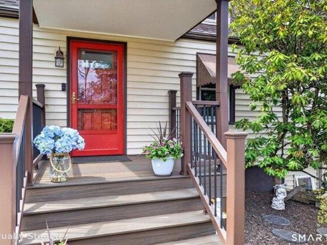 house with 3 bedroom, North Branford CT ES102826201