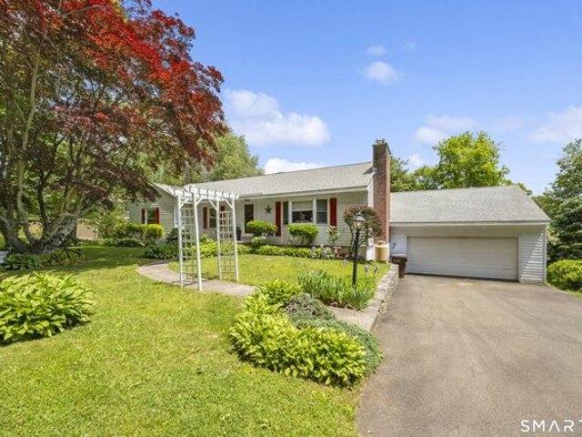 house with 3 bedroom, North Branford CT ES104406673