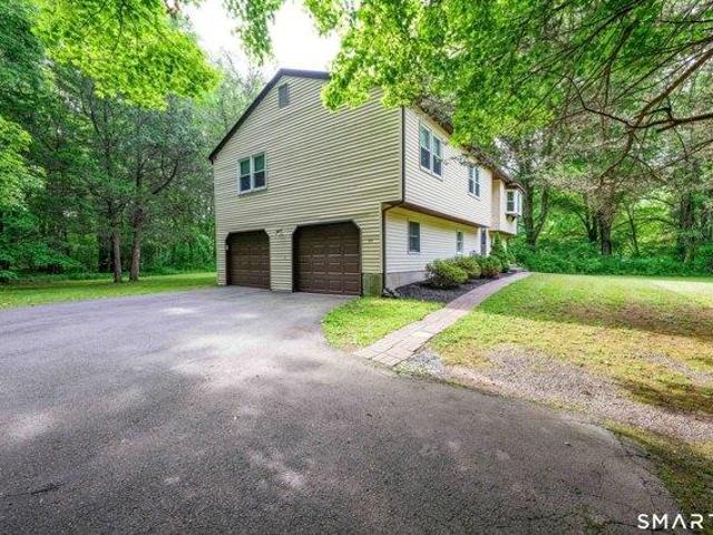 house with 3 bedroom, North Branford CT ES104542030