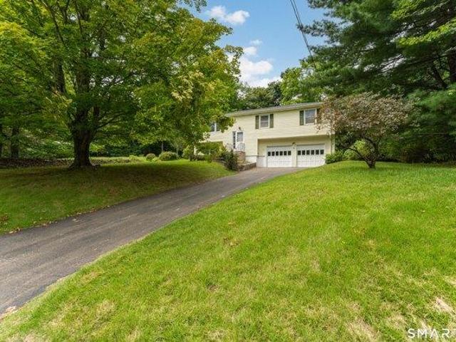 house with 3 bedroom, North Branford CT ES105142484