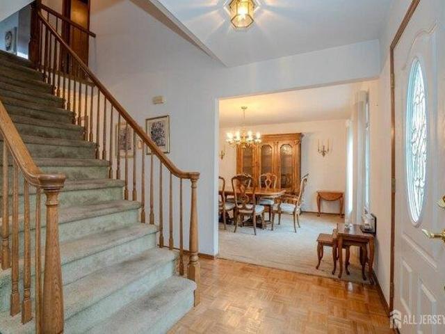 house with 3 bedroom, North Brunswick NJ DS101746827