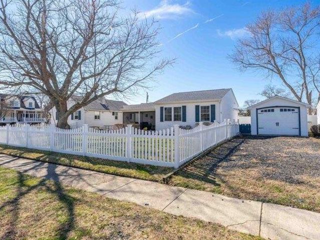 house with 3 bedroom, North Cape May NJ DLS101659751