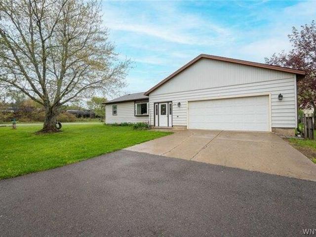 house with 3 bedroom, North Collins NY DS103621047