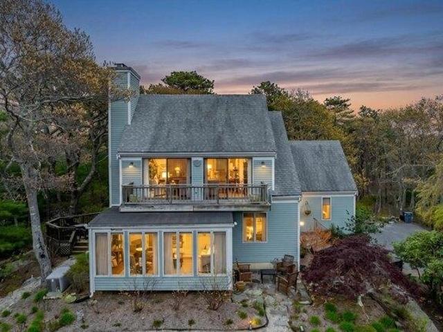 house with 3 bedroom, North Falmouth MA DS104264082