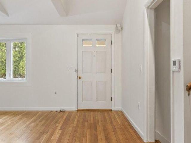 house with 3 bedroom, North Hampton NH DLS101631684