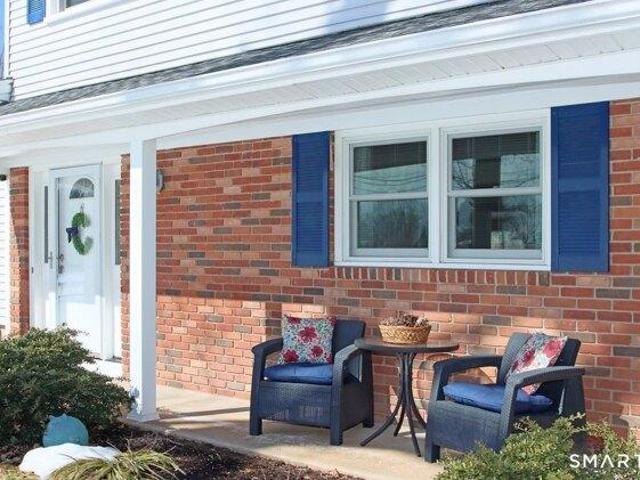 house with 3 bedroom, North Haven CT DLS101573288