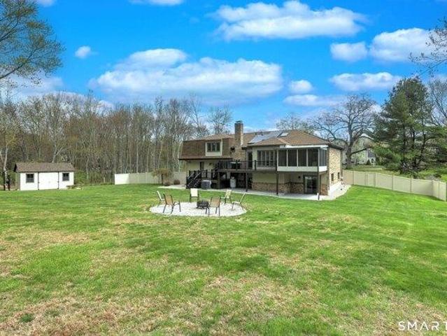 house with 3 bedroom, North Haven CT DLS102257740