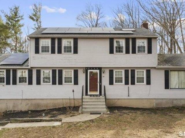 house with 3 bedroom, North Haven CT DS102255442
