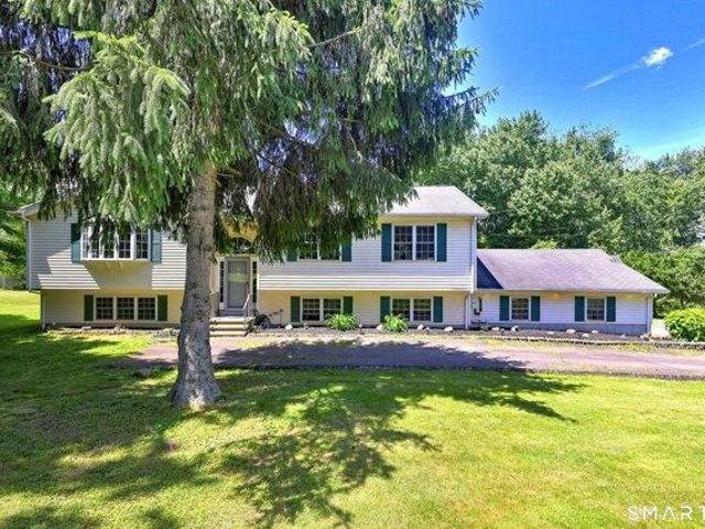 house with 3 bedroom, North Haven CT DS104113845