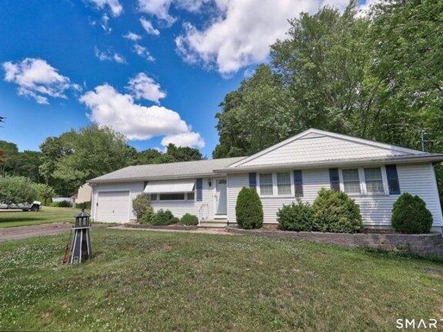 house with 3 bedroom, North Haven CT DS104351785