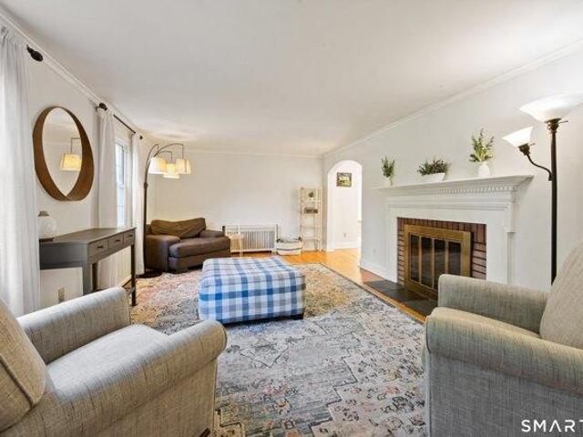 house with 3 bedroom, North Haven CT DS104443142