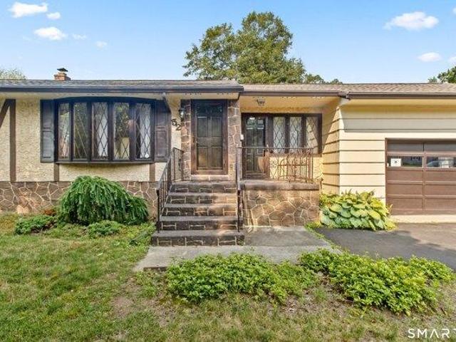 house with 3 bedroom, North Haven CT DS104408841