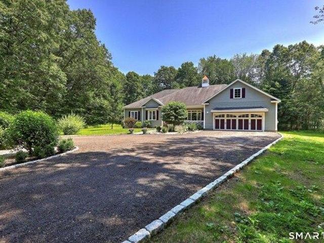 house with 3 bedroom, North Haven CT ES104297750