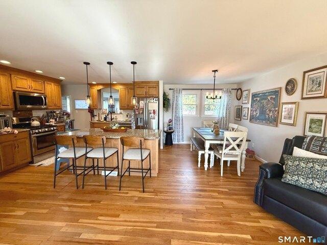 house with 3 bedroom, North Haven CT ES104406994