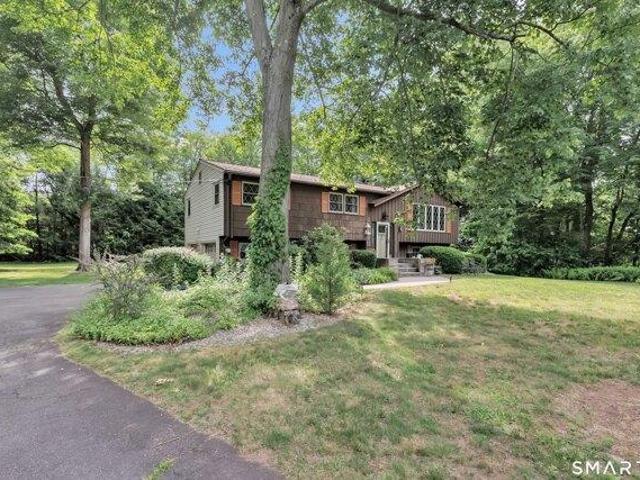 house with 3 bedroom, North Haven CT ES104790149