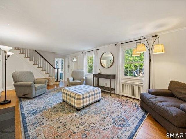 house with 3 bedroom, North Haven CT ES104850308