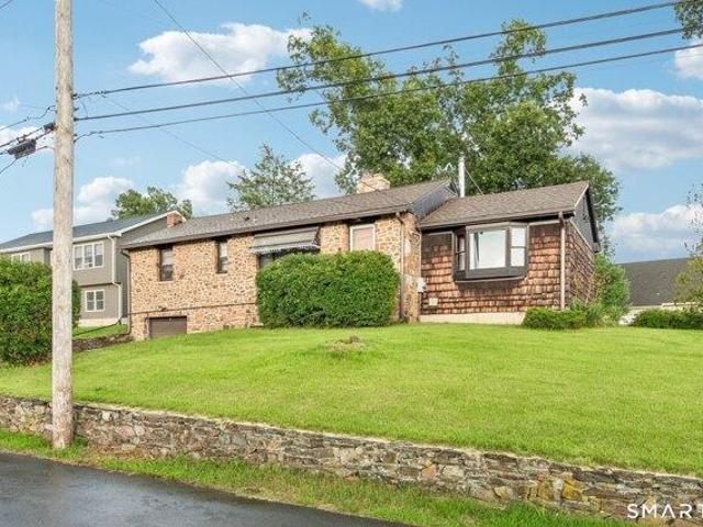 house with 3 bedroom, North Haven CT ES105113031