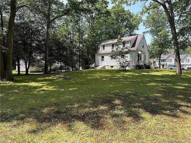 house with 3 bedroom, North Haven CT ES105113453