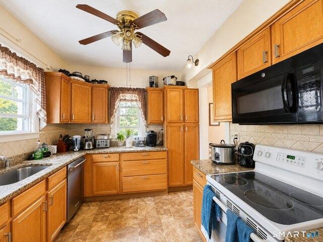 house with 3 bedroom, North Haven CT ES105125591