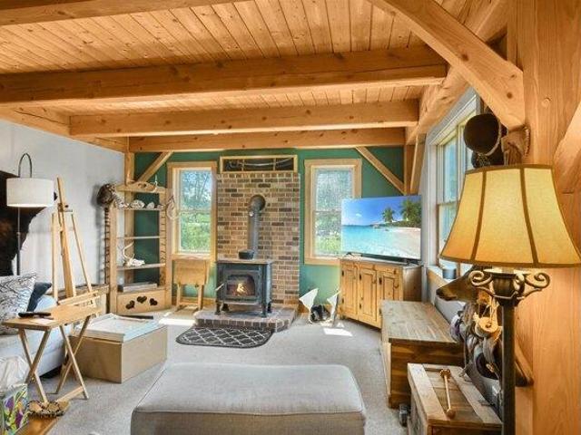house with 3 bedroom, North Hero VT ES105125355