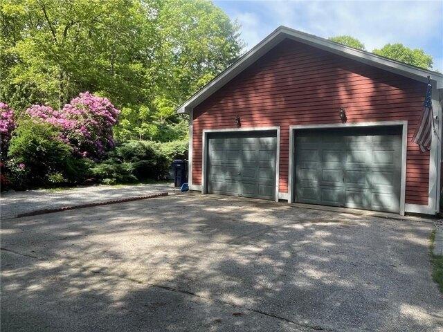 house with 3 bedroom, North Kingstown RI DLS103017093
