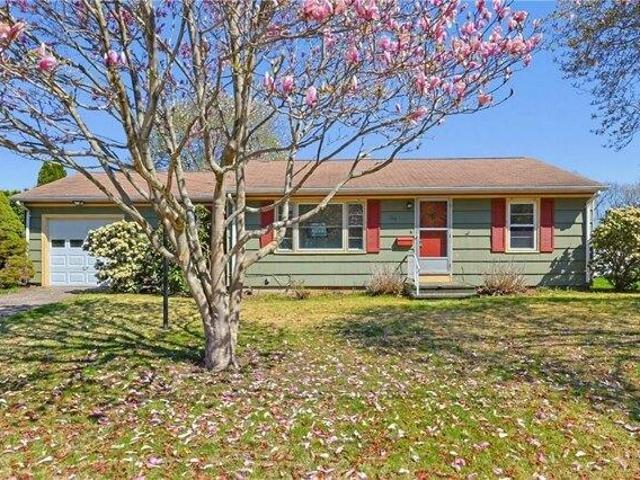 house with 3 bedroom, North Kingstown RI DS102120896