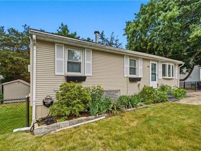 house with 3 bedroom, North Kingstown RI DS103849760