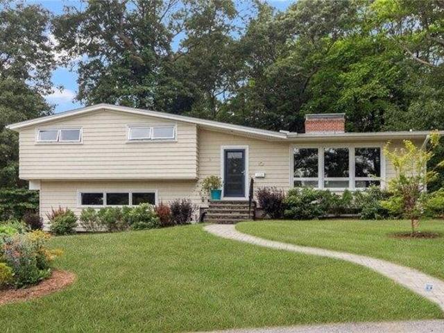 house with 3 bedroom, North Kingstown RI DS103850610