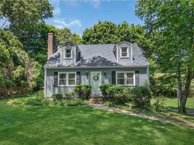 house with 3 bedroom, North Kingstown RI DS104042590