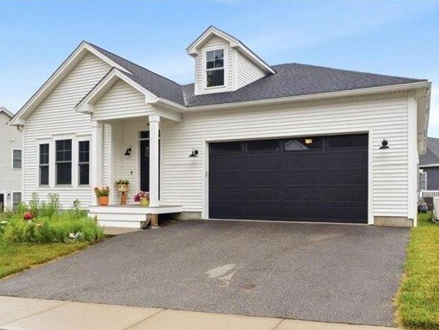 house with 3 bedroom, North Kingstown RI DS104042292