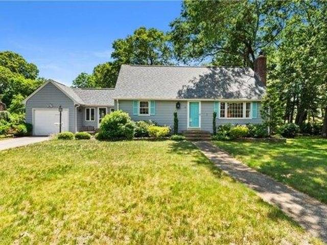 house with 3 bedroom, North Kingstown RI DS104263704