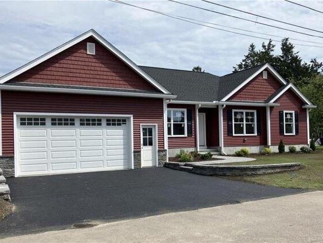 house with 3 bedroom, North Kingstown RI ES103967985