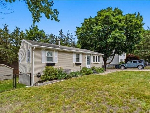 house with 3 bedroom, North Kingstown RI ES104567030