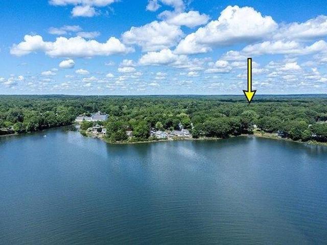 house with 3 bedroom, North Kingstown RI ES104044804