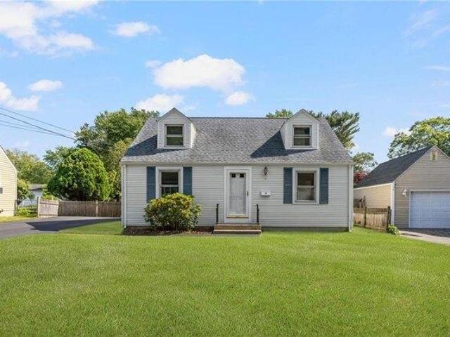 house with 3 bedroom, North Kingstown RI ES105093095