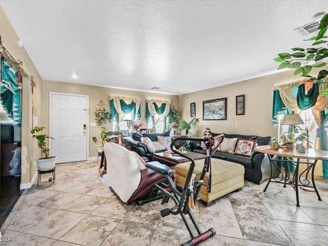 house with 3 bedroom, North Las Vegas NV ES103501258