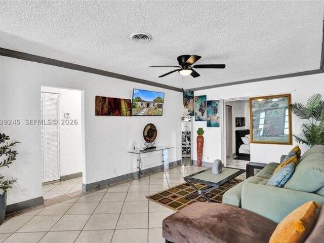 house with 3 bedroom, North Lauderdale FL ES104899496