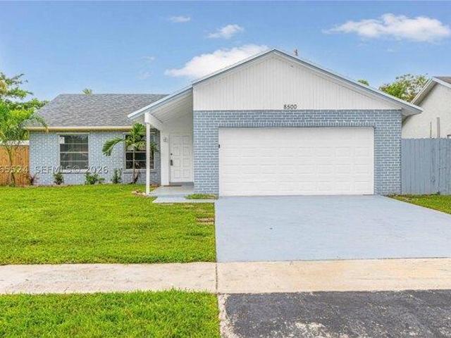 house with 3 bedroom, North Lauderdale FL ES104900738