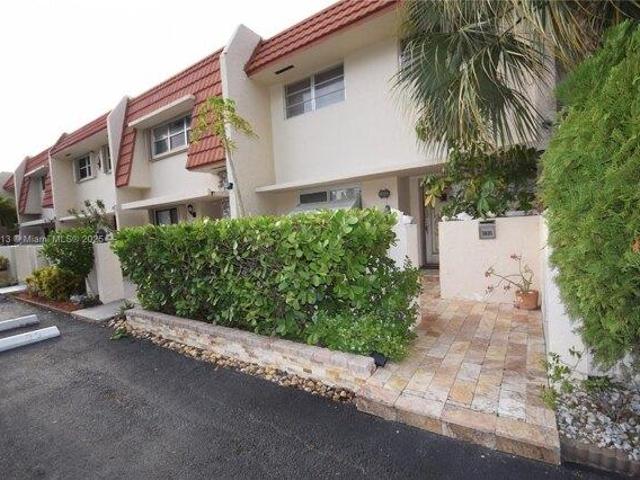 house with 3 bedroom, North Miami Beach FL ES88129871